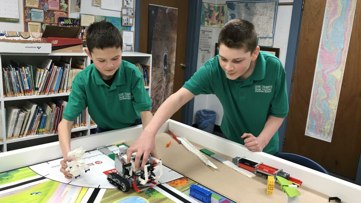 Omak Lego Robotics Teamwork Pays Off – North Pacific Union Conference ...